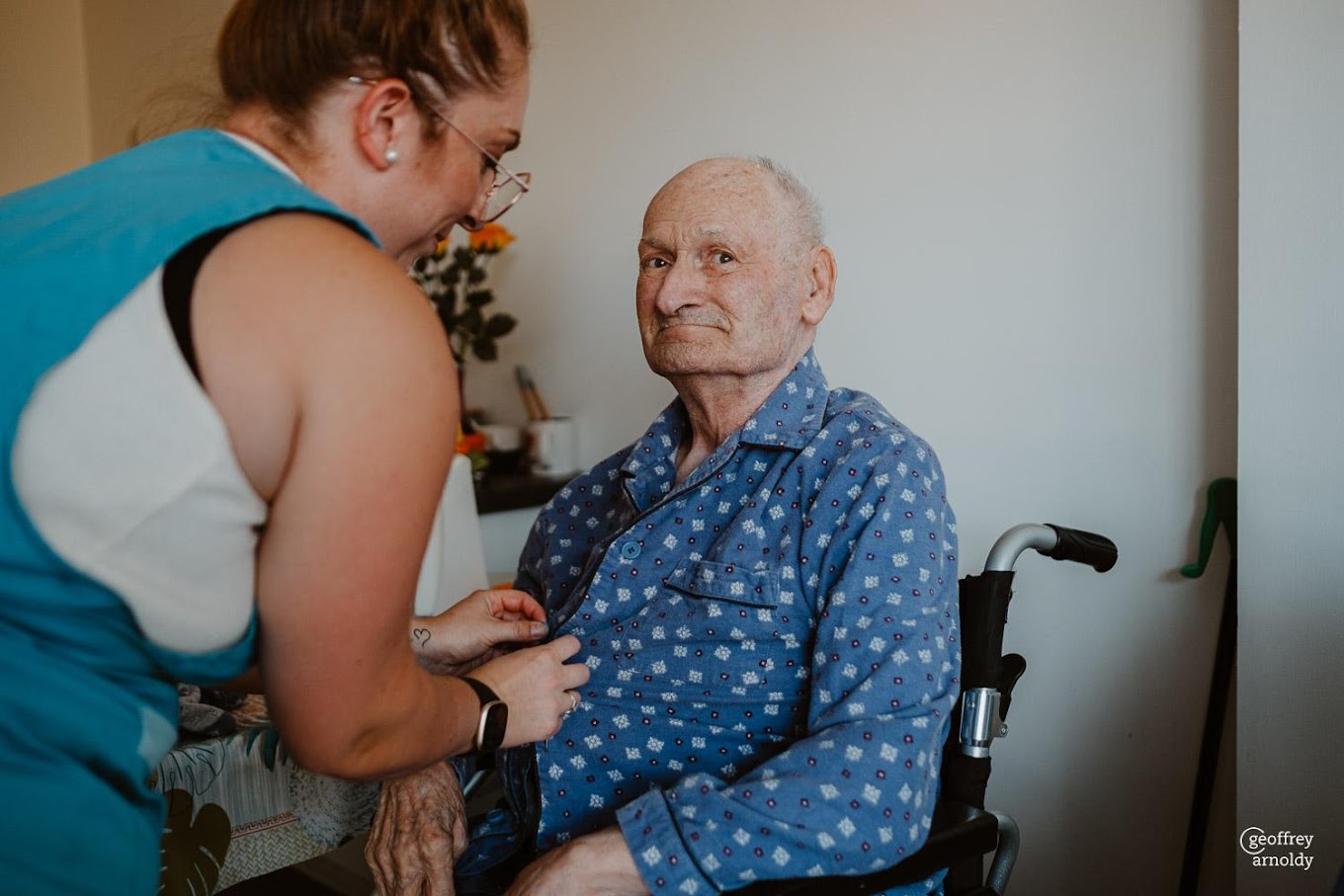Aide domicile personnes âgées – ADAR